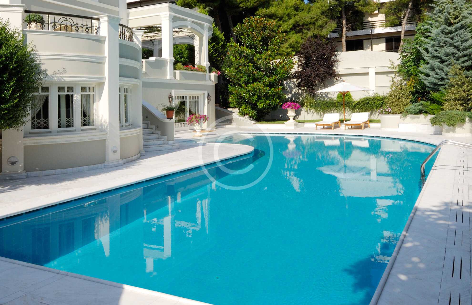 Landscaping - Fiberglass Pools Chattanooga, Kool Blue Pools